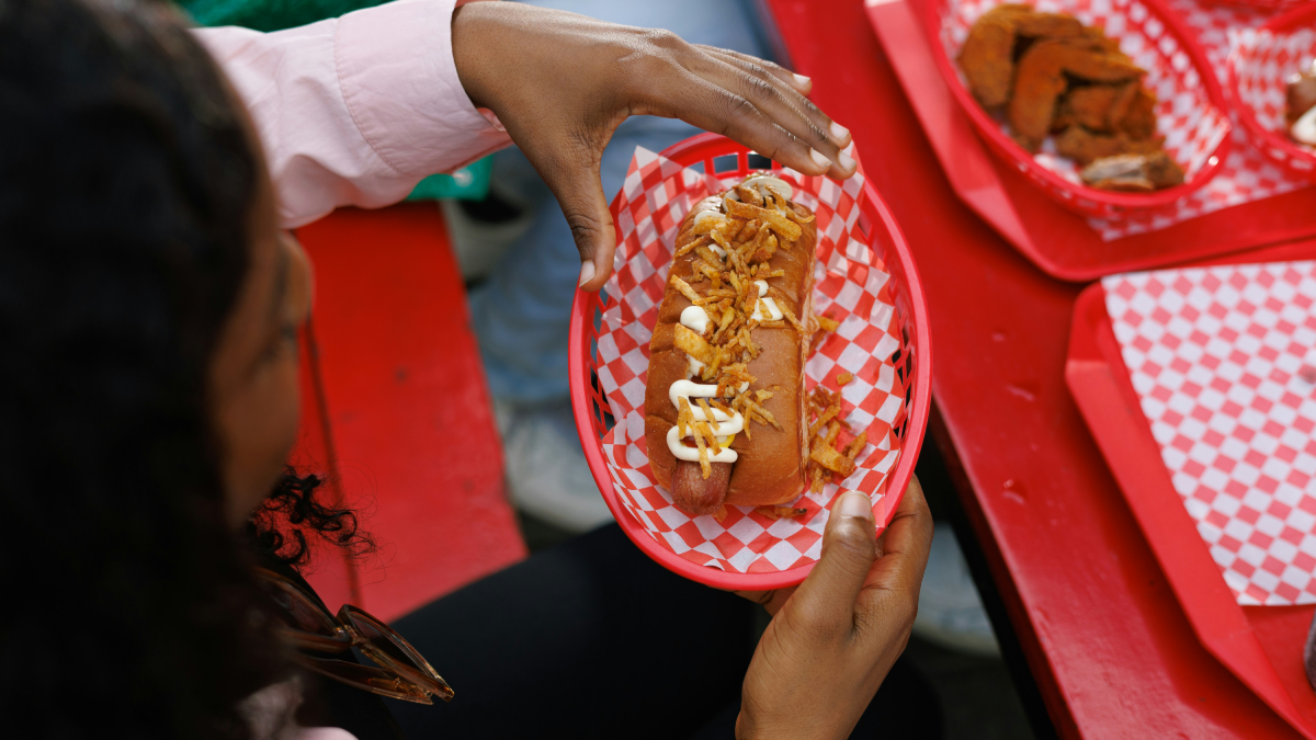 One Fast Food Warning Sign That Means It’s Time to Go