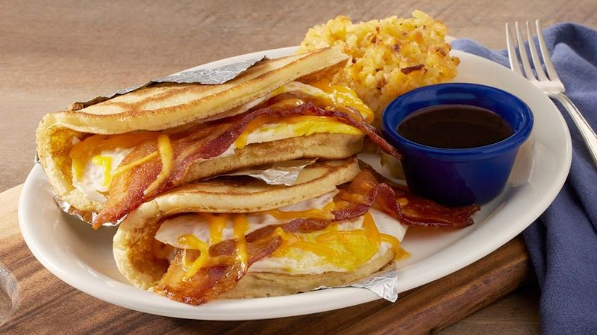 Never Order These 10 Dishes at Cracker Barrel (Trust Us On This One)
