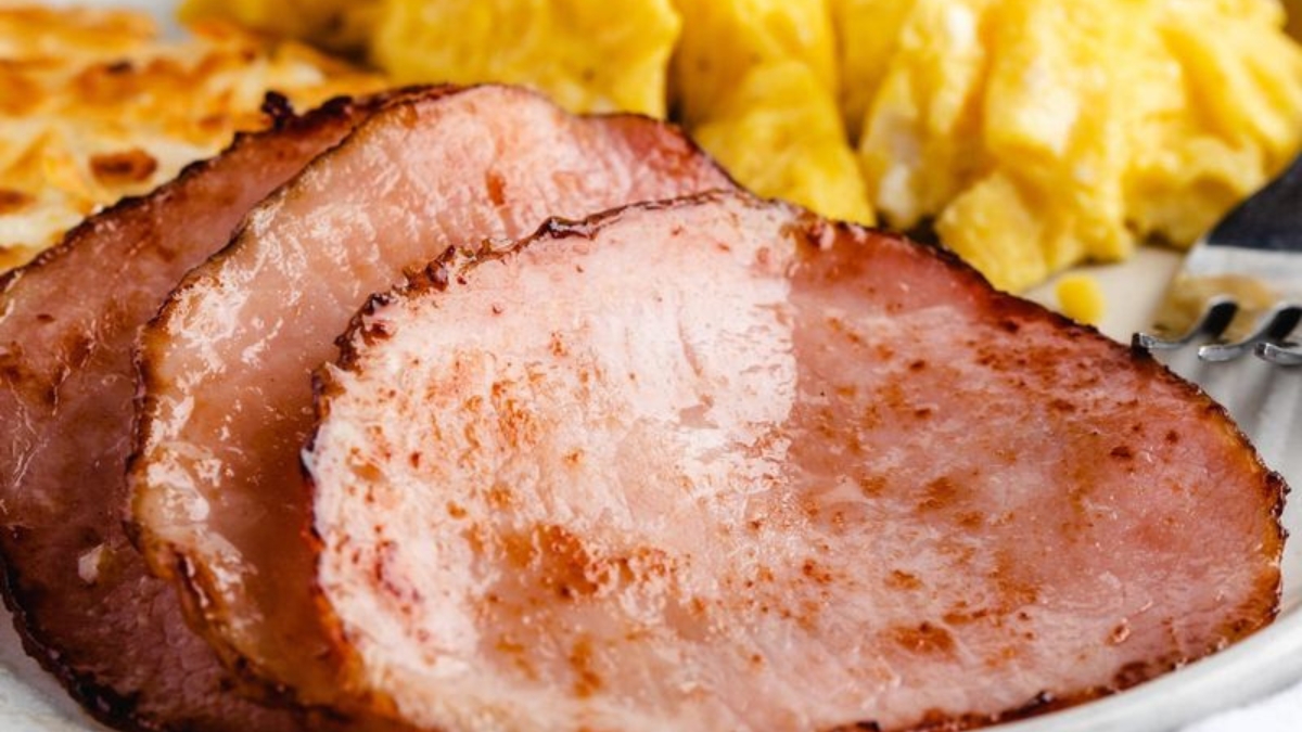 The Delicious Divide Between Ham and Canadian Bacon