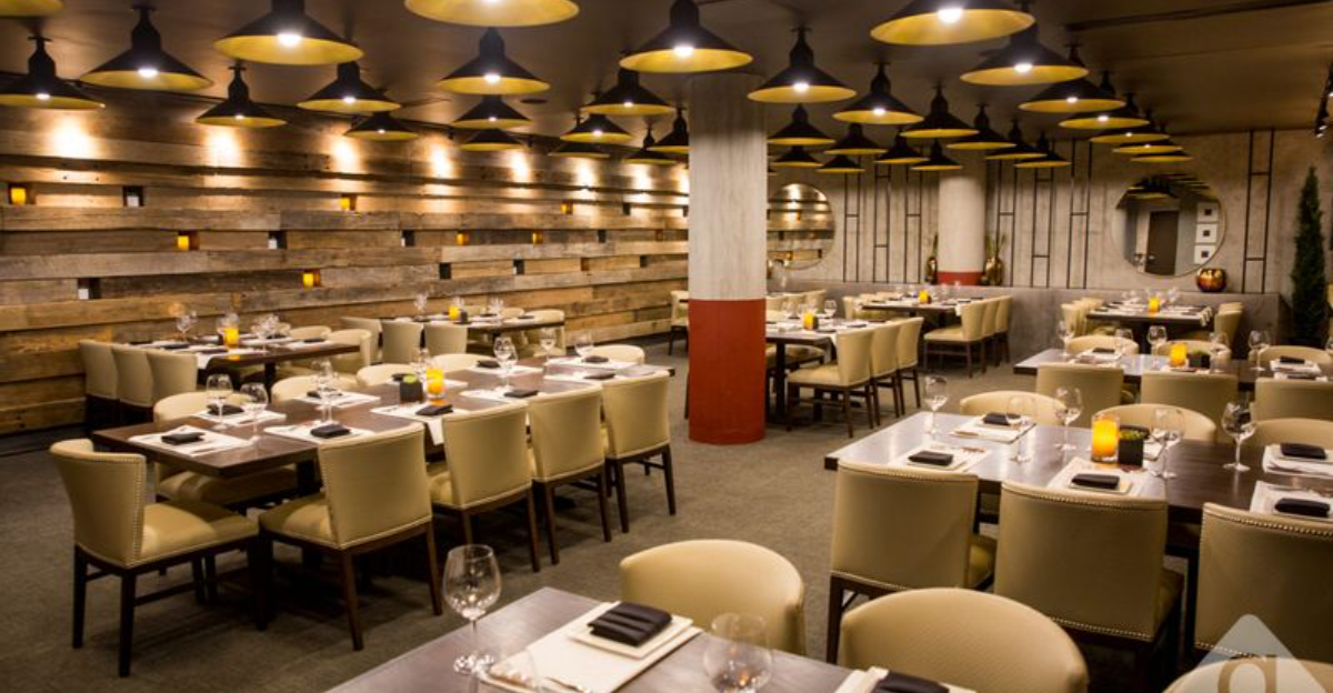 13 Top Steakhouses Known for Their Perfect Hand-Cut Steaks—Plus 6 ...